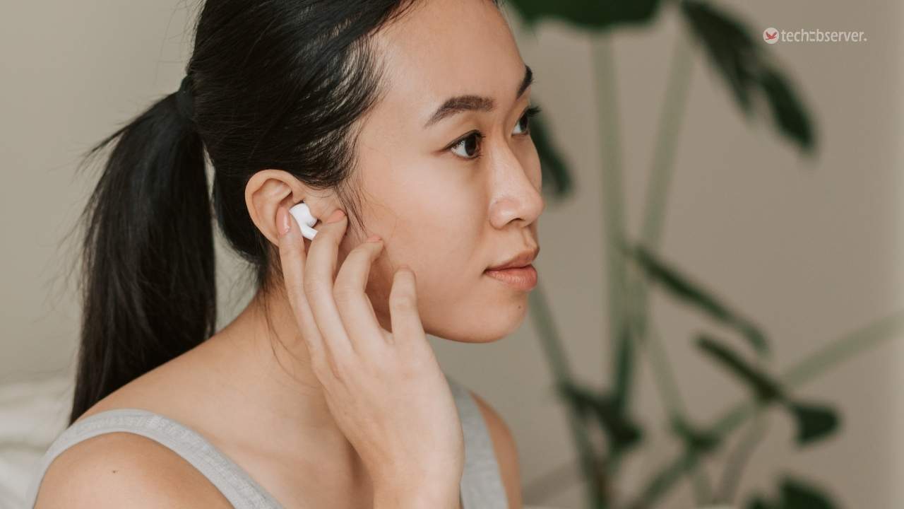 Excessive earphone use during monsoon can cause infections, warn ...